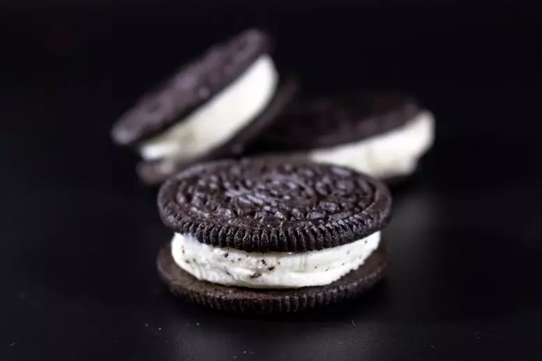 Biskuit Oreo