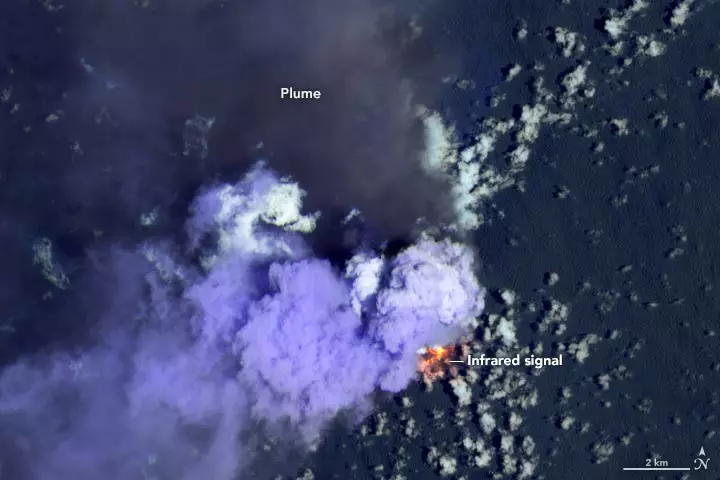 Nishinoshima 4 Juli 2020 Annotated