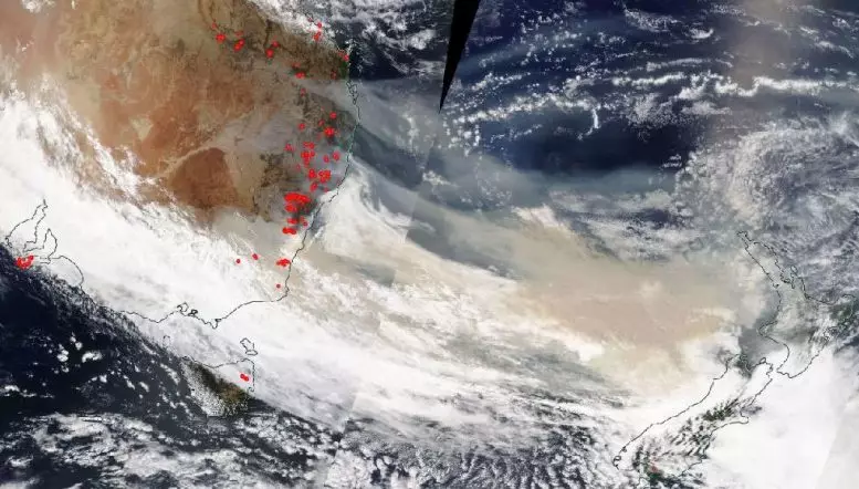 Тасвири моҳвораии NASA Aqua MODIS Австралия оташ
