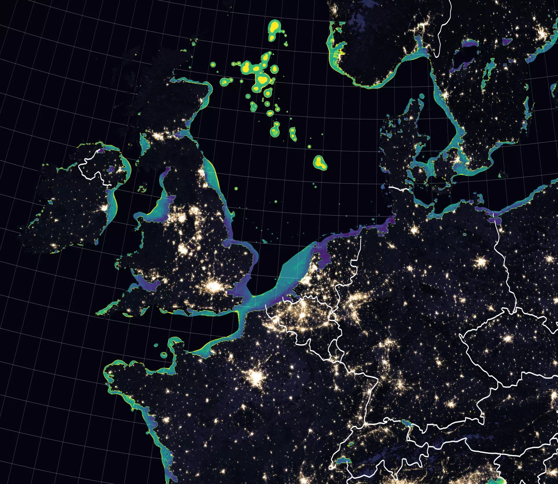 Täze global atlas: Emeli ýagtylyk deňzinde ýuwunmak