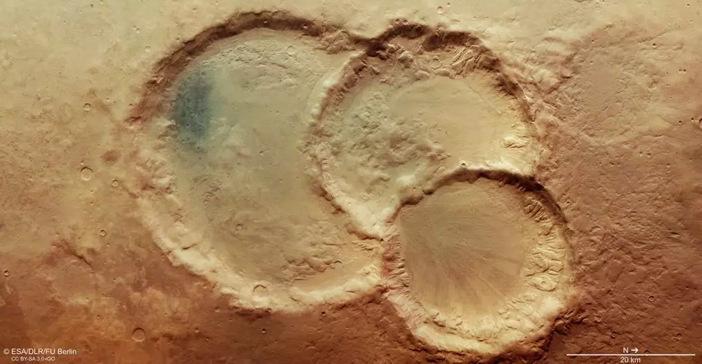 I-Ancient Crater Triplet ku-Mars