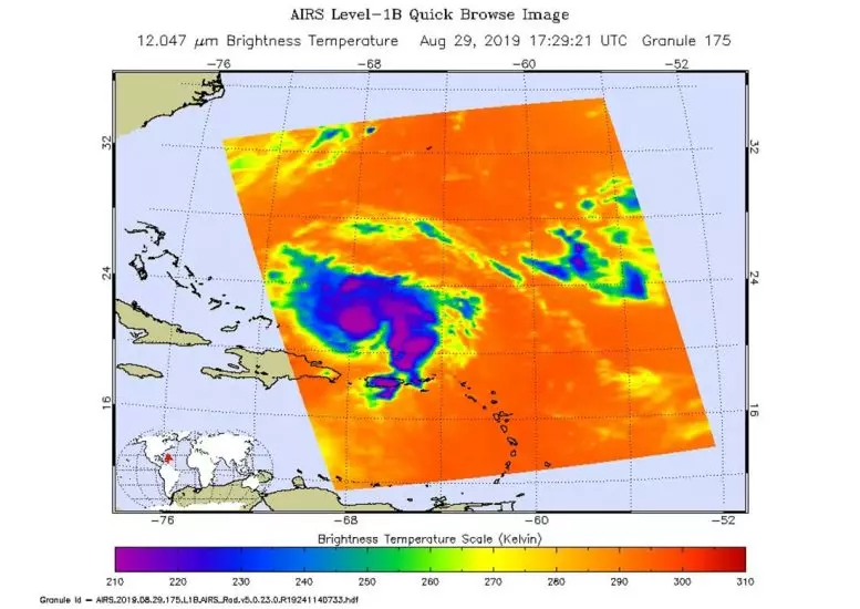 Infračervená snímka AIRS hurikánu Dorian