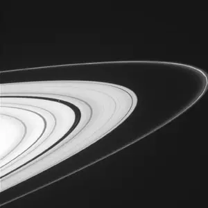 Cassini ændrer kredsløb, Saturns ringe er synlige igen