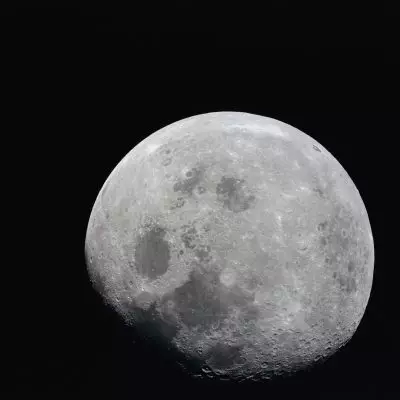 Bulan Ti Apollo 8 pesawat ruang angkasa