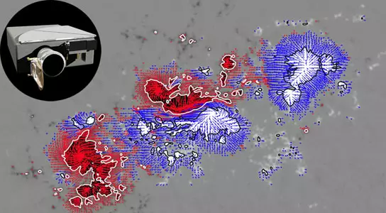 Saulės dinamikos observatorija matuoja magnetinius laukus saulės paviršiuje