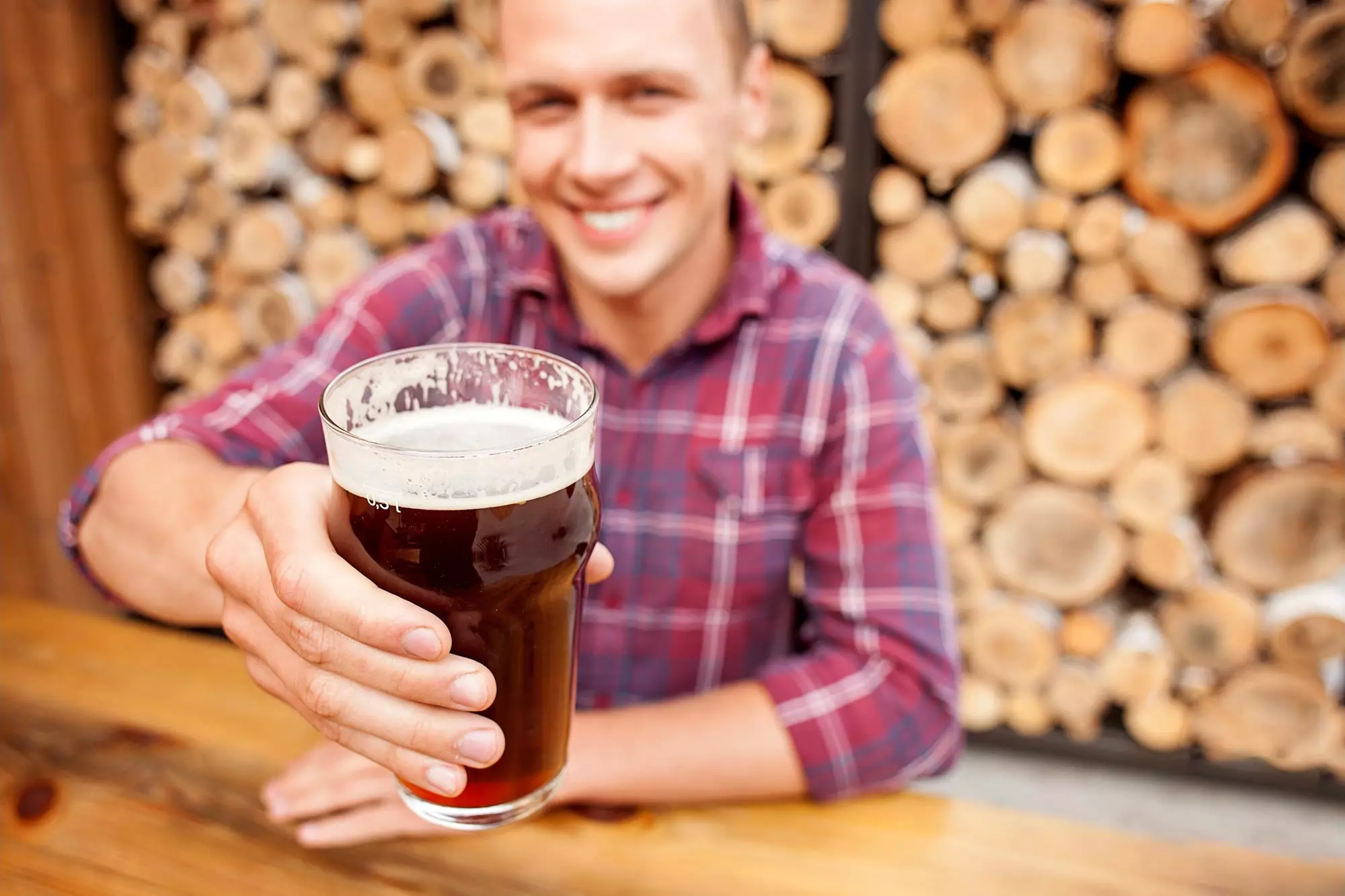 Sveikinu! Lager alus gali padėti vyrų žarnyno mikrobams, sumažinti ligų riziką