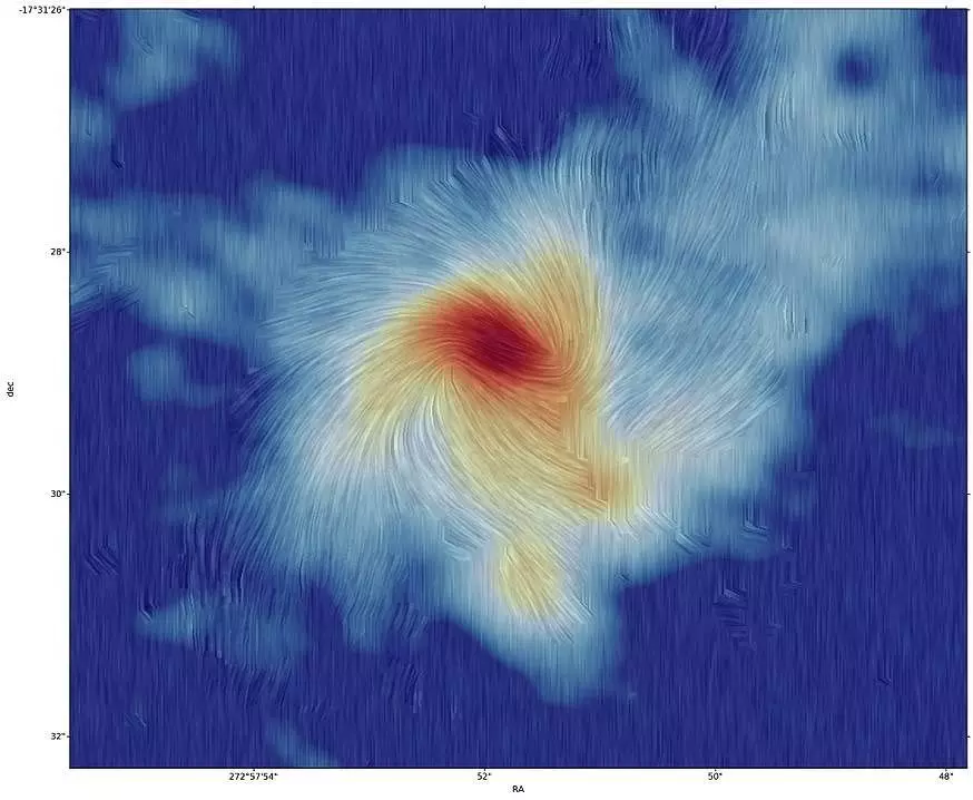 자기장 대규모 별 형성 지역 IRAS 18089–1732