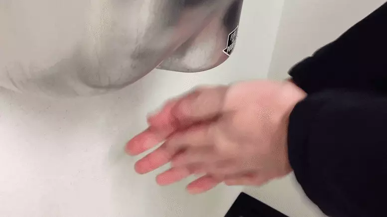 Въздушна сушилня за ръце