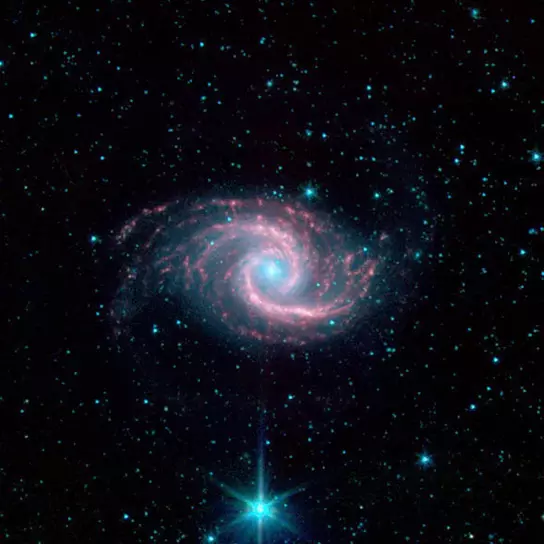 Seýfert galaktikalarynda gara deşikleriň ösüşi we ýyldyzlaryň emele gelmegi 1940_2