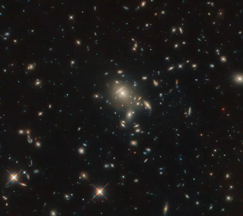 Yıldız patlaması Galaksi Hubble Uzay Teleskobu