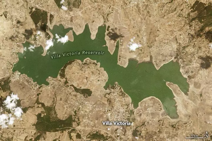 Villa Victoria Reservoir 2021 Annotálva