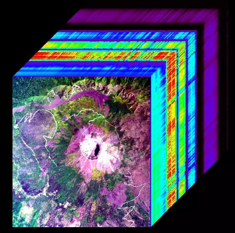 مکعب تصویر فراطیفی کوه Vesuvius ایتالیا