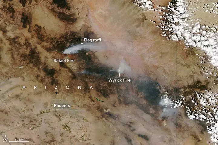 Fires Rage v Arizoně 2021 s poznámkami