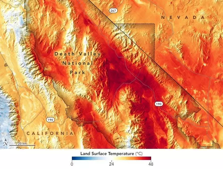 Temperatura da superfície terrestre do Parque Nacional do Vale da Morte em agosto de 2020 anotada