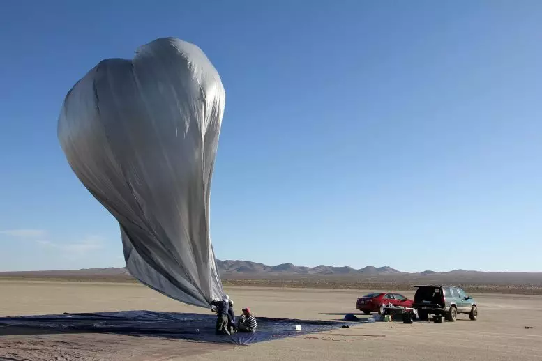 Heliotropo balionas JPL ir Caltech tyrinėtojai