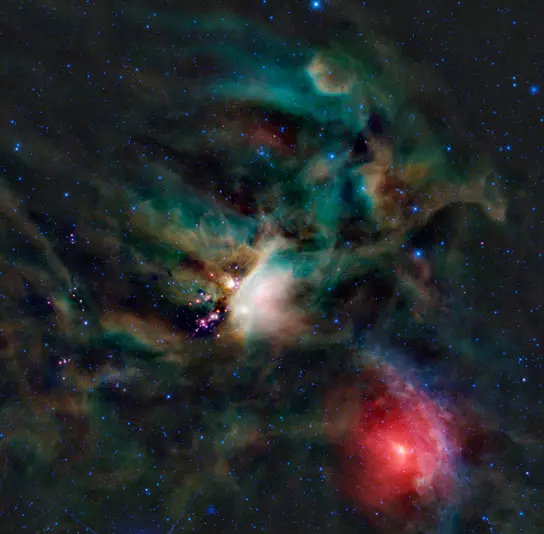Az ALMA egy hármas protostelláris rendszert tekint meg