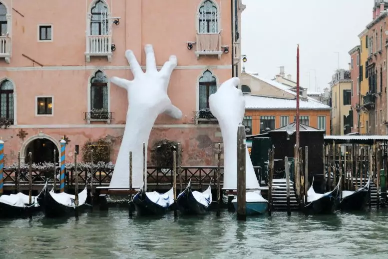 Giant Matsoho Tšehetsa Venice