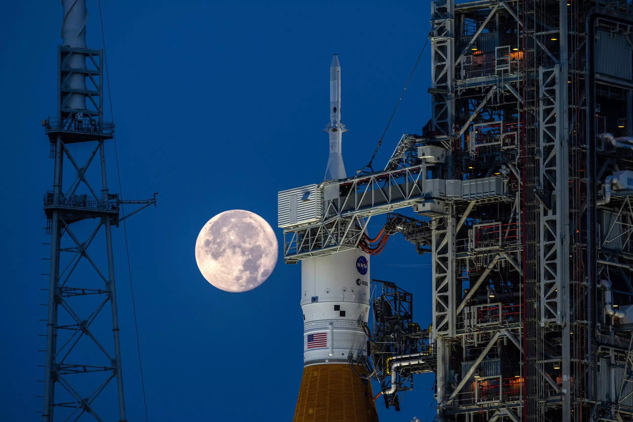 NASA Artemis I Moon Rocket Test: SLS කාන්දුව තිබියදීත් ප්‍රථම වරට සම්පූර්ණයෙන්ම ඉන්ධන ලබා ගනී
