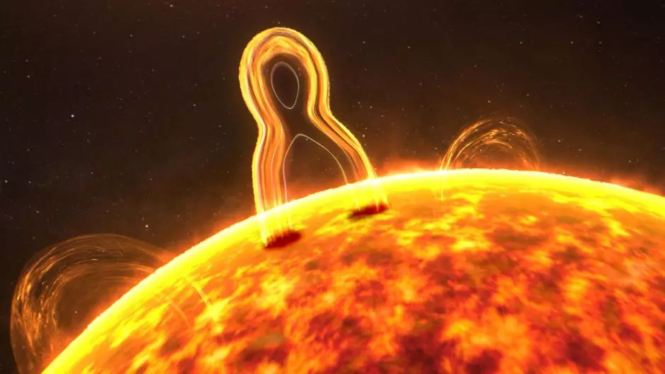 I-Solar Flares kunye ne-Coronal Mass Ejections