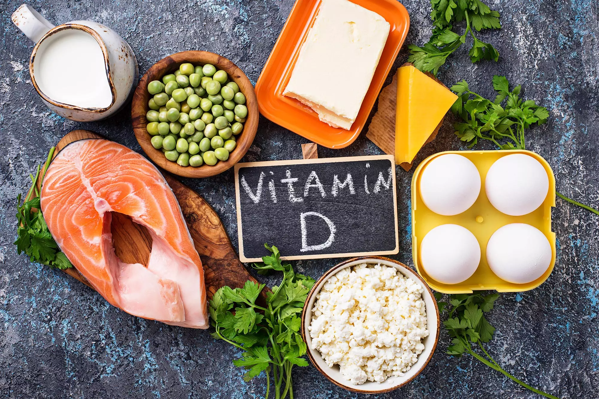 Una nuova ricerca mostra che alti livelli di vitamina D possono proteggere dal COVID-19, specialmente per i neri