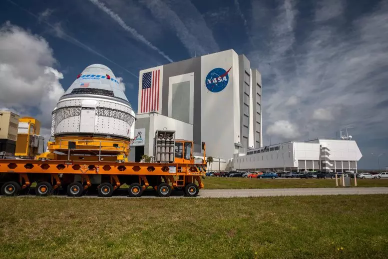 Išrieda „Boeing“ erdvėlaivis CST-100 Starliner