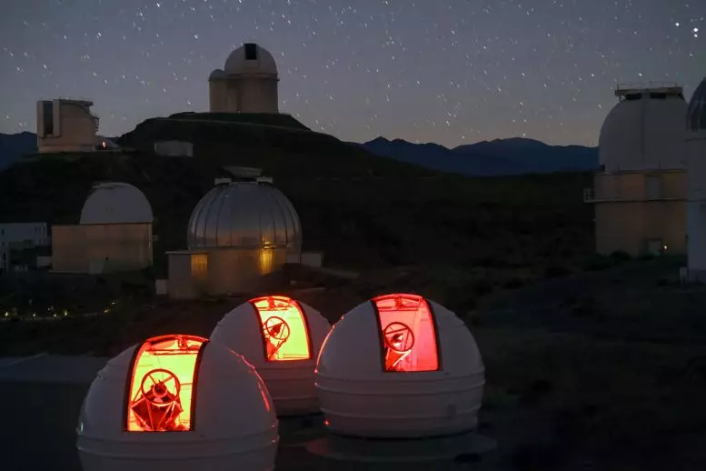 Teleskop Pamburu Planét ExTrA Ngadamel Observasi Kahiji