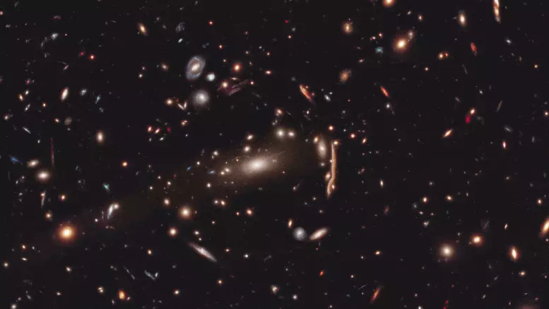 Hubble odkrywa nieoczekiwaną rozbieżność: składnik, którego brakuje w aktualnych teoriach ciemnej materii?