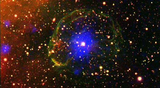 I-ESA iJonga iPulsar efakwe kwi-Supernova Bubble
