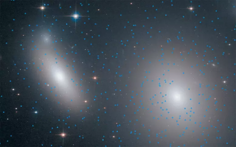 Hubble fynt relikwy Galaxy tichtby hûs