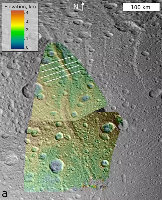 Aworan Cassini ti Janiculum Dorsa lori Dione Oṣupa Saturnian