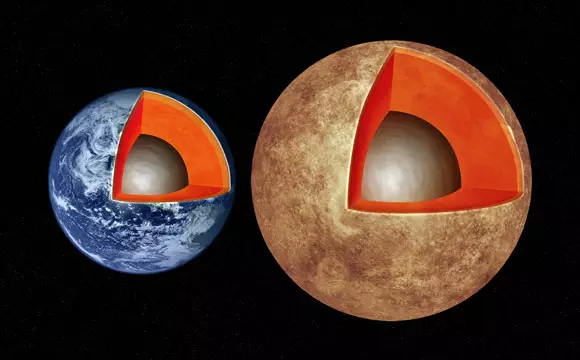 El modelo PREM muestra la relación masa-radio de los planetas rocosos