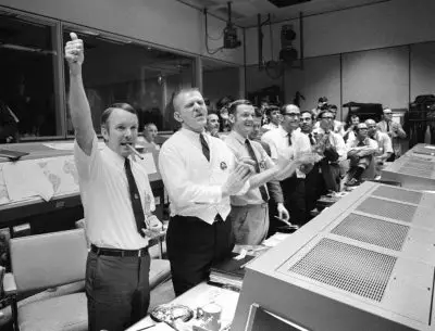 Sukses fan Apollo 13 Flight Directors