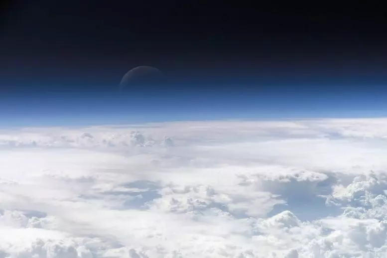 Atmosfera terrestre des de l'ISS