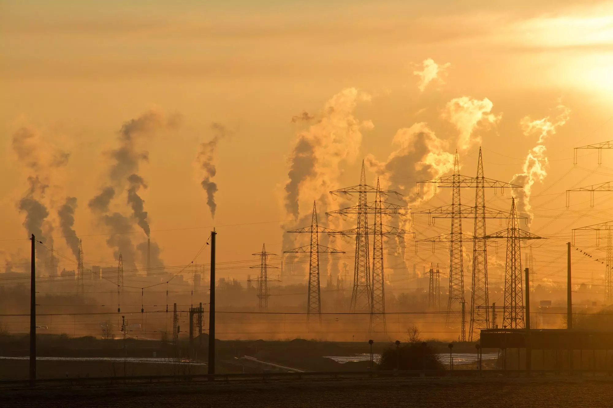 Reduir les emissions de contaminació atmosfèrica salvaria 50.000 vides als EUA i 600.000 milions de dòlars cada any