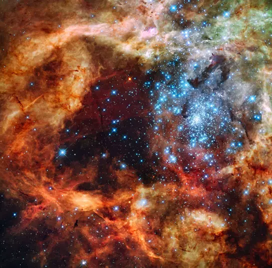 Tarantula Nebula ຢູ່ໃນເມຄແມັກເລນິນໃຫຍ່